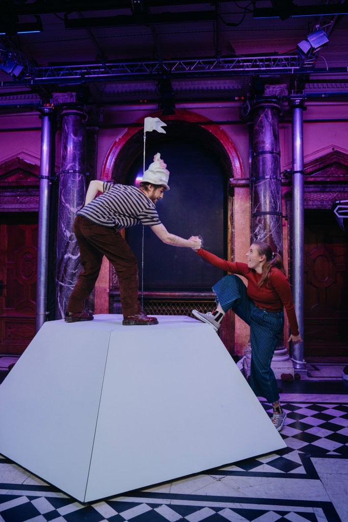 WIE IDA EINEN SCHATZ VERSTECKT UND JAKOB KEINEN FINDET von Andri ...